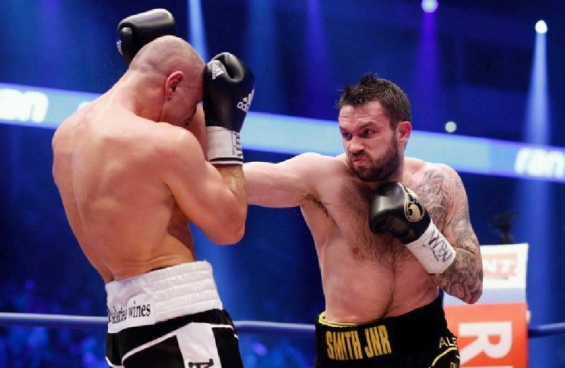 Smith is beaten by Abraham in world title rematch – British Boxing BBTV