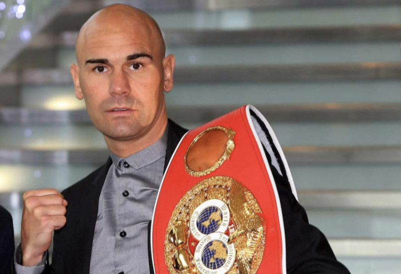 Hall: “Haskins is a frail little girl!” – British Boxing BBTV