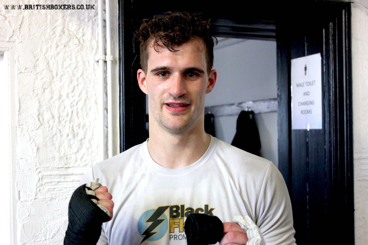 Black Flash and VIP Promotions team up for Oldham Boxing show: Ryan and ...