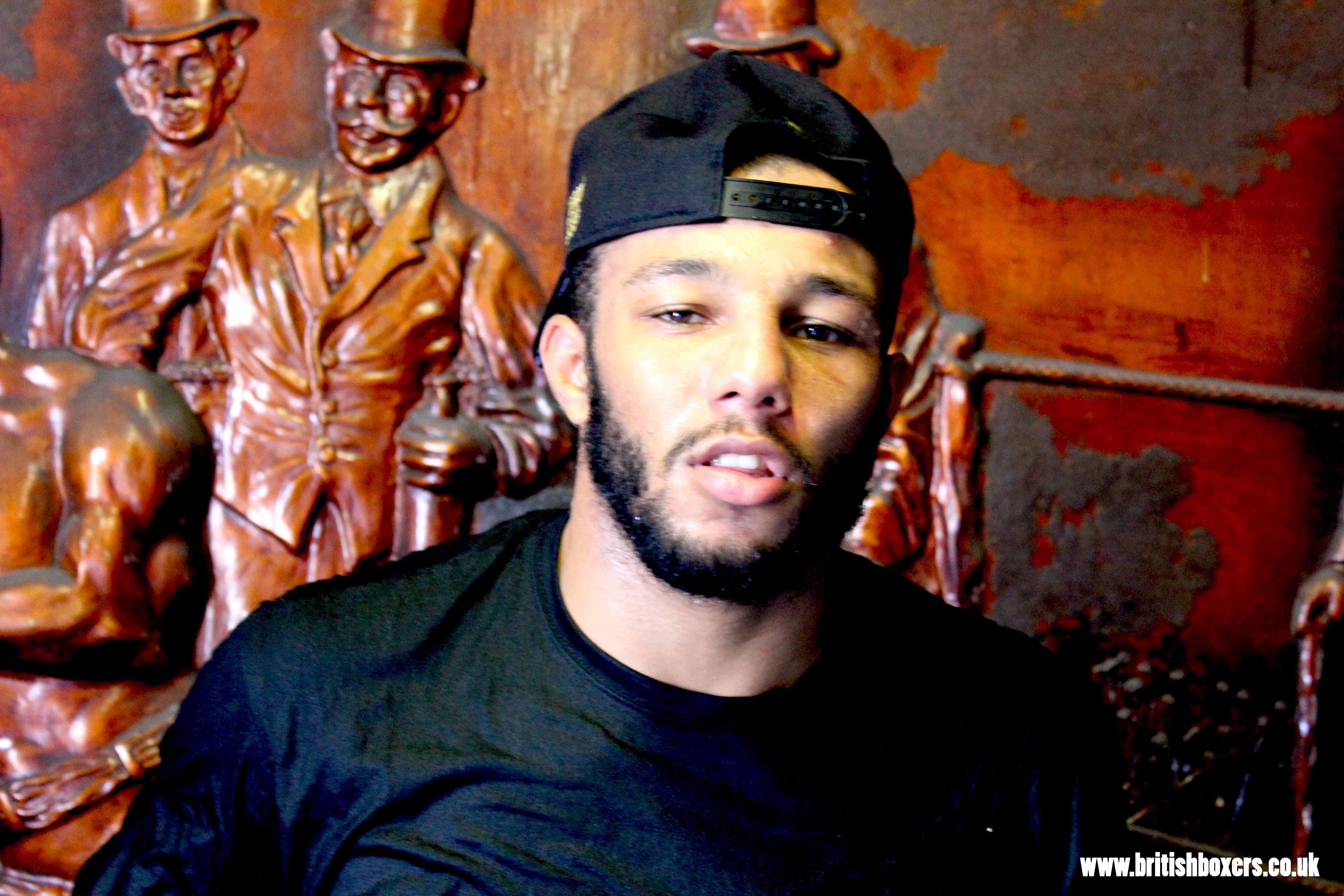 Lyndon ‘King’ Arthur to make his pro debut on Crolla-Linares bill on ...