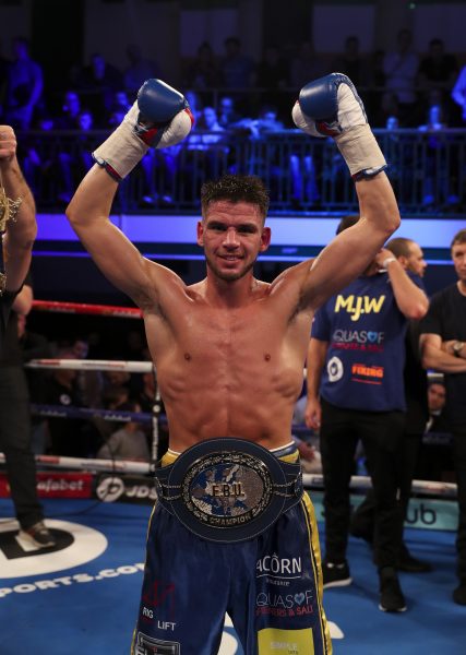 YORK HALL: FIGHT AND BACK STAGE PIC GALLERY – British Boxing BBTV