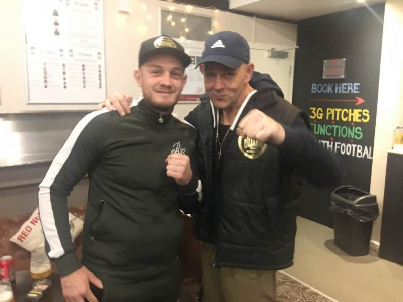 No kidding Cassius as he makes a break for the English lightweight ...