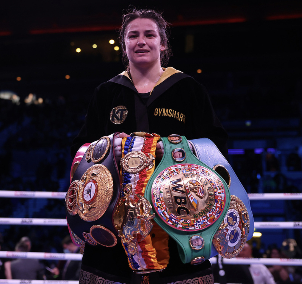 Katie Taylor Vs Amanda Serrano Announced! – British Boxing BBTV