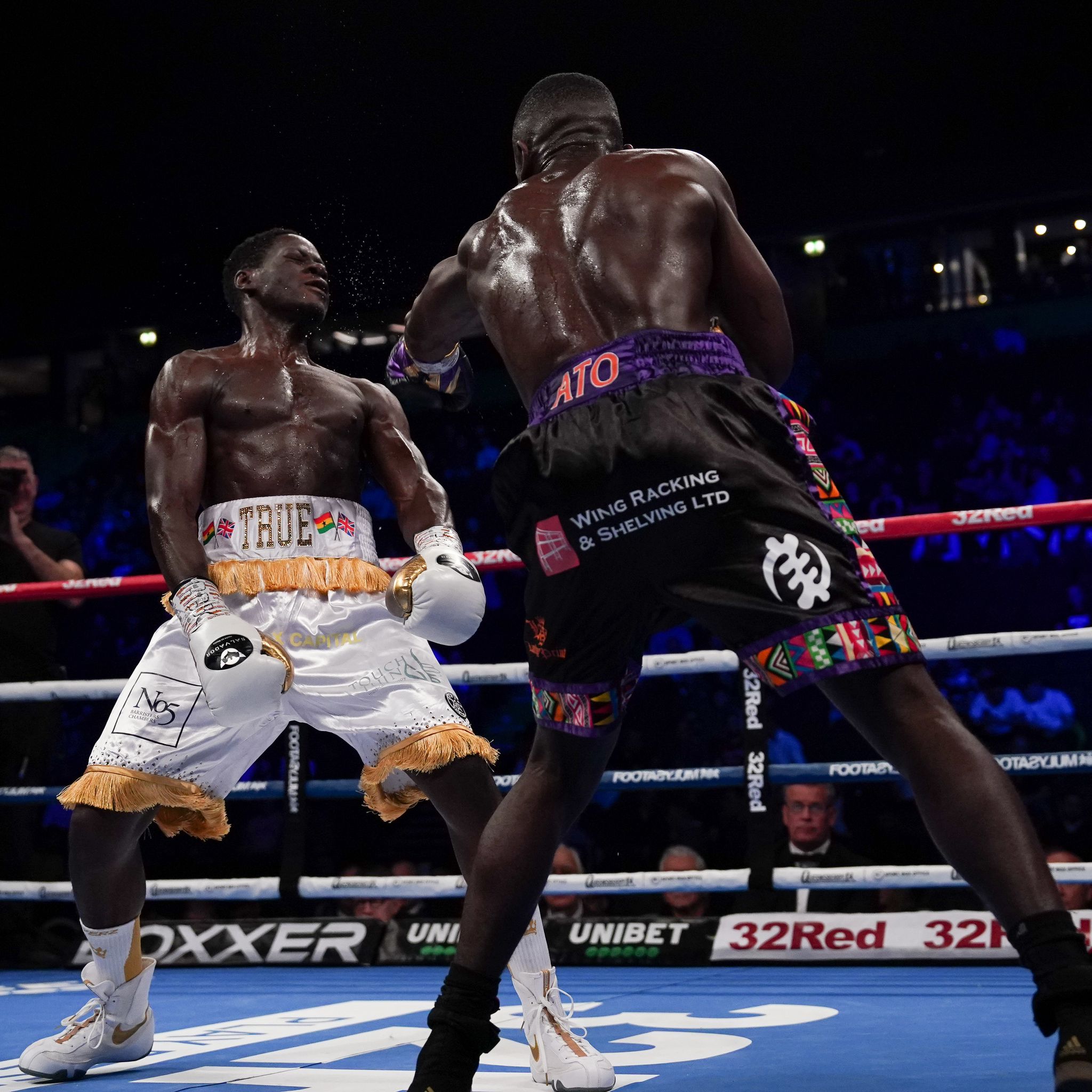 Joyce becomes first man to stop Parker in brutal eleven-round showdown ...