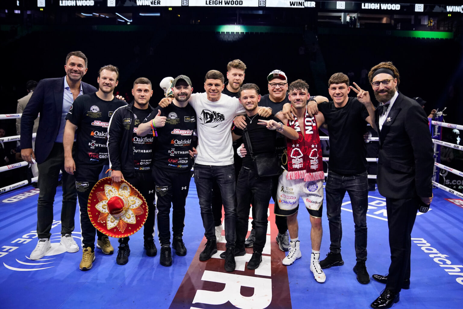 Wood reclaims WBA title with dominant display over Lara in Manchester ...
