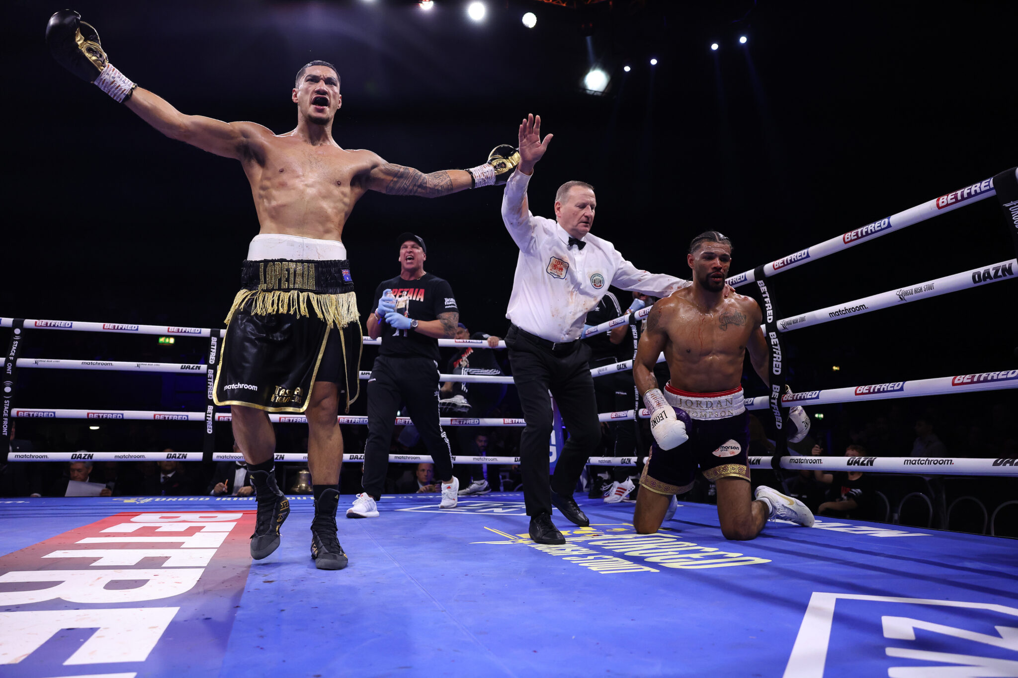 Opetaia stops Thompson in four to defend IBF cruiserweight title ...