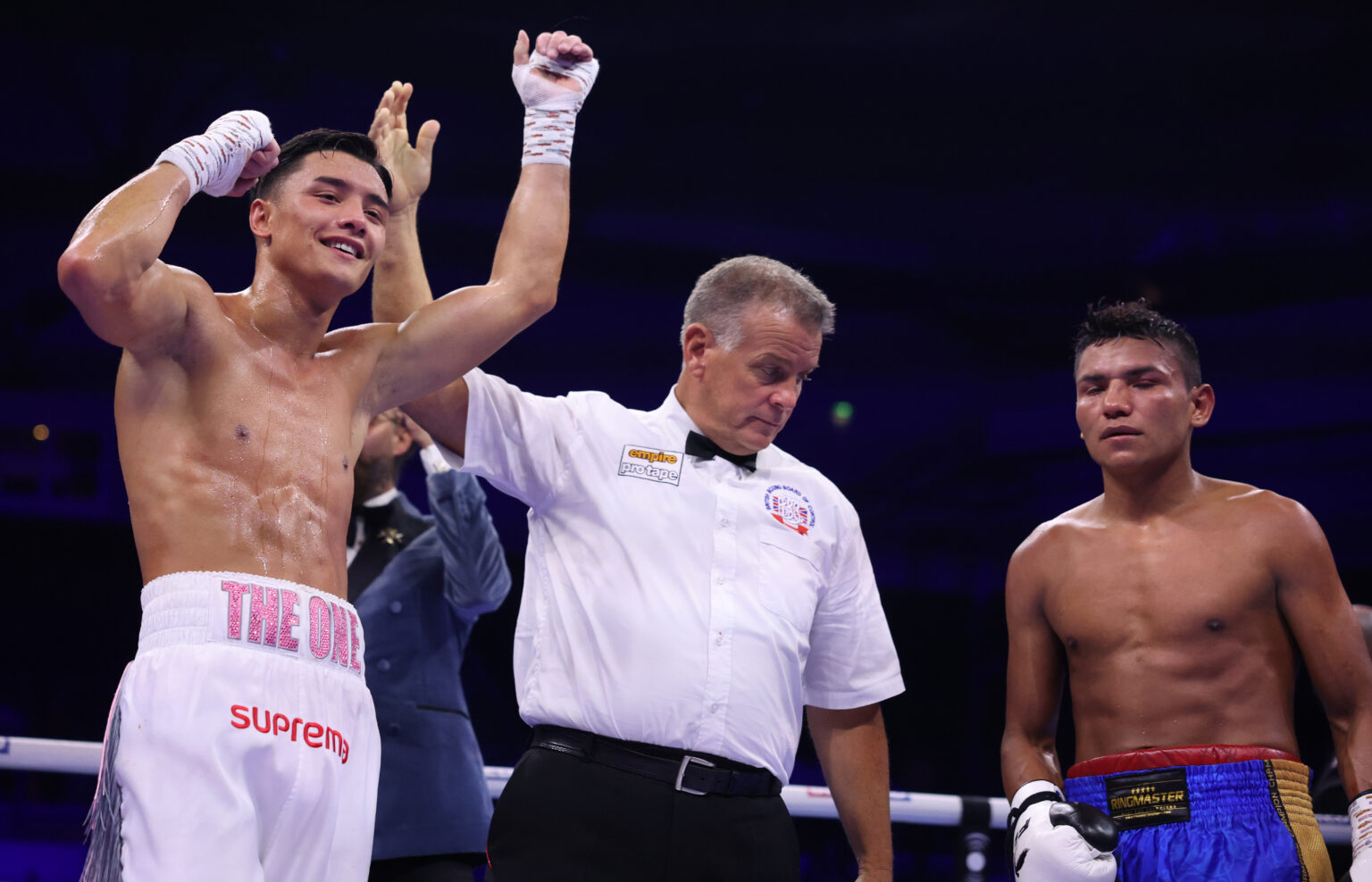 Vuong secures fourth-round stoppage on debut in Sheffield – British ...
