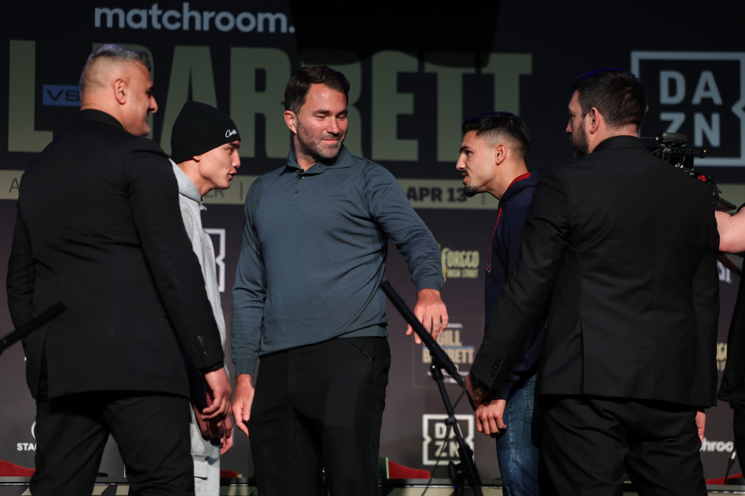 Vuong vows to ‘deal with’ Flynn after coming together in Manchester ...